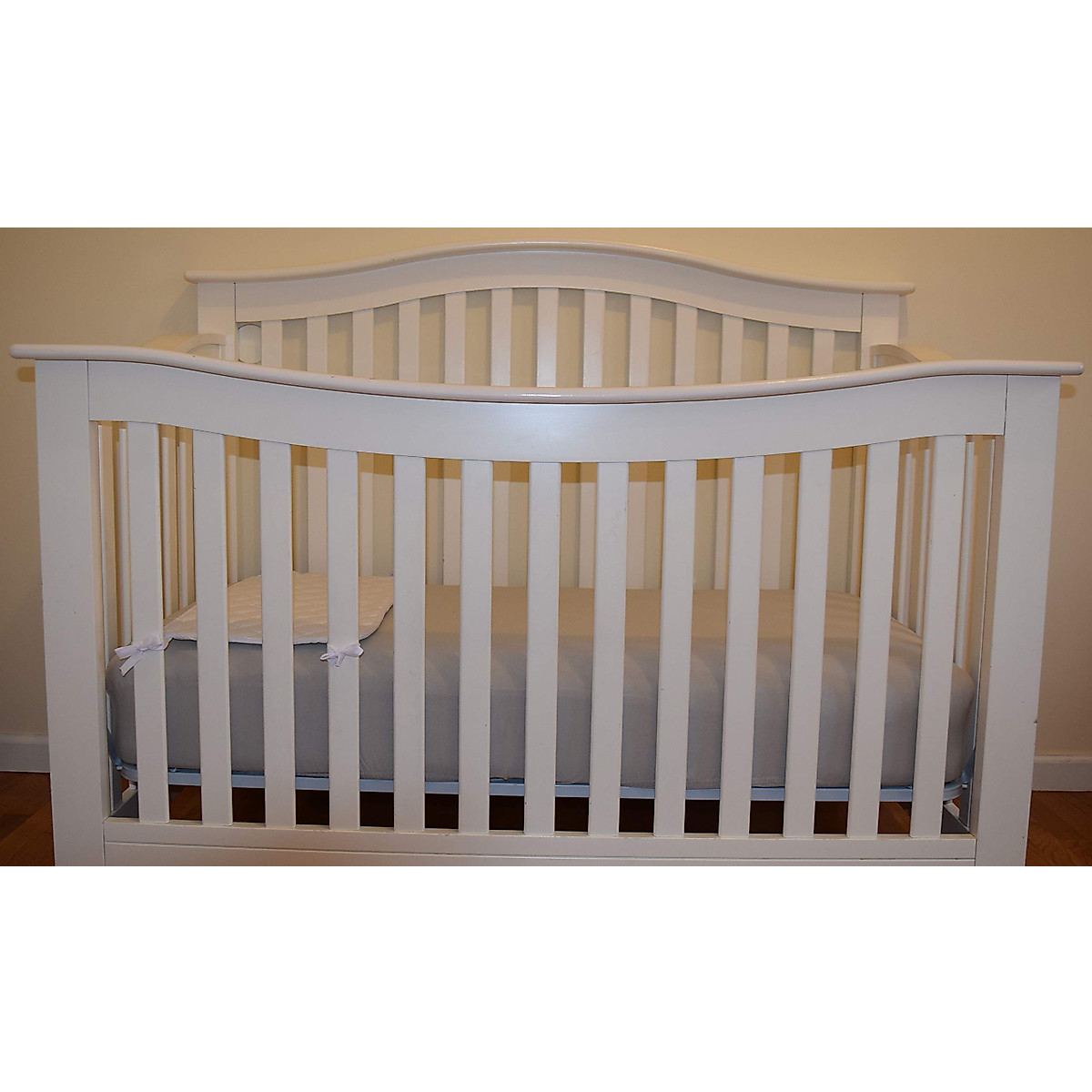 Abstract Quilted Portable Crib Bib Sheet Saver 24.5" X 13" (2 Pack, White)