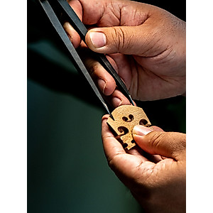 Viotti Violin Bridge 4/4: Finer Grade Solid Maple Violin Bridge, Pre-Cut & Pre-Fitted to Fit Most 4/4 Violins, Crafted by Highly Skilled Experts for Sharper Sound, Volume, Beauty & Clarity