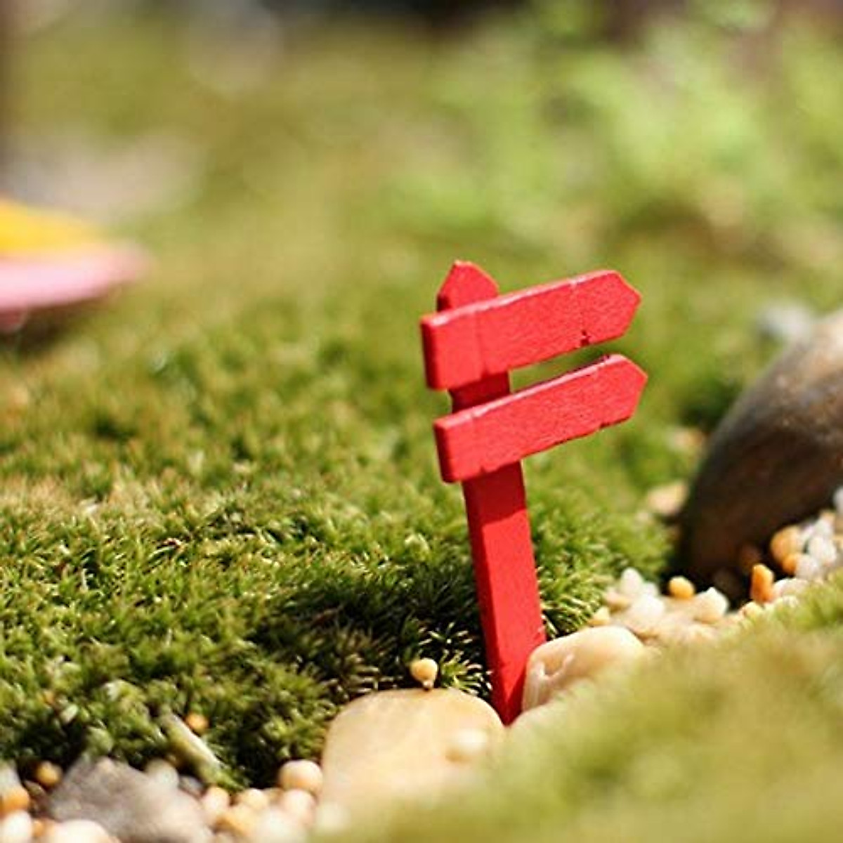 SPDD 10pcs Mini Wood Fence Signpost Craft Dollhouse Bonsai DIY Ornaments Miniature Signpost Fairy Garden Decor Fence Miniatures Landscape