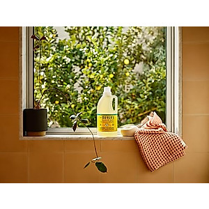 Mrs. Meyer's Liquid Laundry Detergent, Biodegradable Formula Infused with Essential Oils, Honeysuckle, 64 oz (64 Loads)