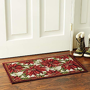 Brumlow MILLS Poinsettia Rug, 20" x 34", Garnet
