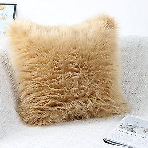 OYIMUA Fluffy Decorative Throw Pillow Covers 20×20, Faux Fur Farmhouse Luxury Pillow Cases,Soft Plush Fuzzy Beige Cushion Covers for Sofa Couch Living Room Bedroom Set of 2