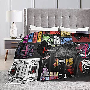 ainehania Fleece Blanket Throw Lightweight Super Soft Microfiber Plush Throw Blanket Cozy Nap Luxury Couch Bed Warm Blanket, Black, 50''x40''