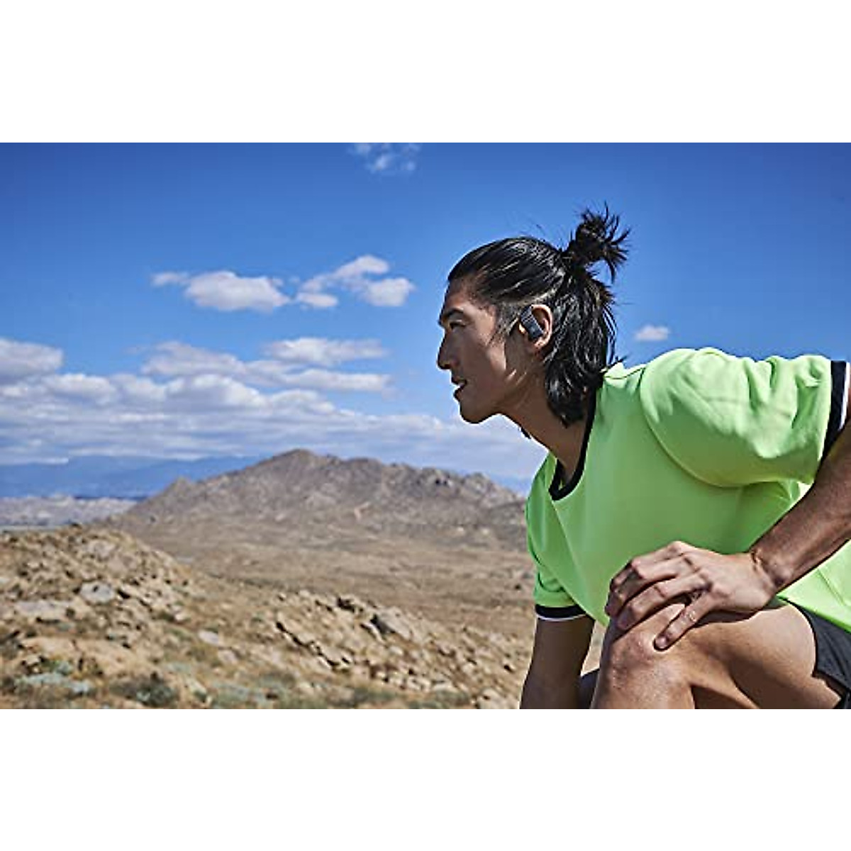 JBL ENDURANCE PEAK - True Wireless Earbuds, Bluetooth Sport Headphones with Microphone, Waterproof, up to 28 hours Battery, Charging Case and Quick Charge, Works with Android and Apple iOS (black)