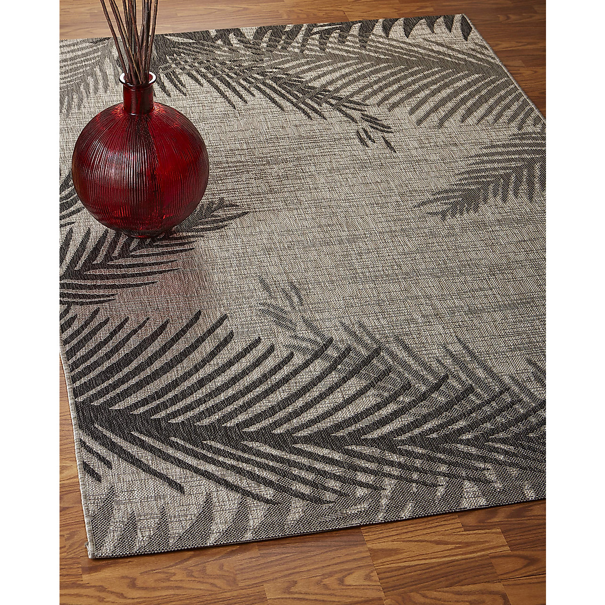 LR Home Captiva Shaded Palms Indoor/Outdoor Area Rug, 5' x 7', Beige/Black