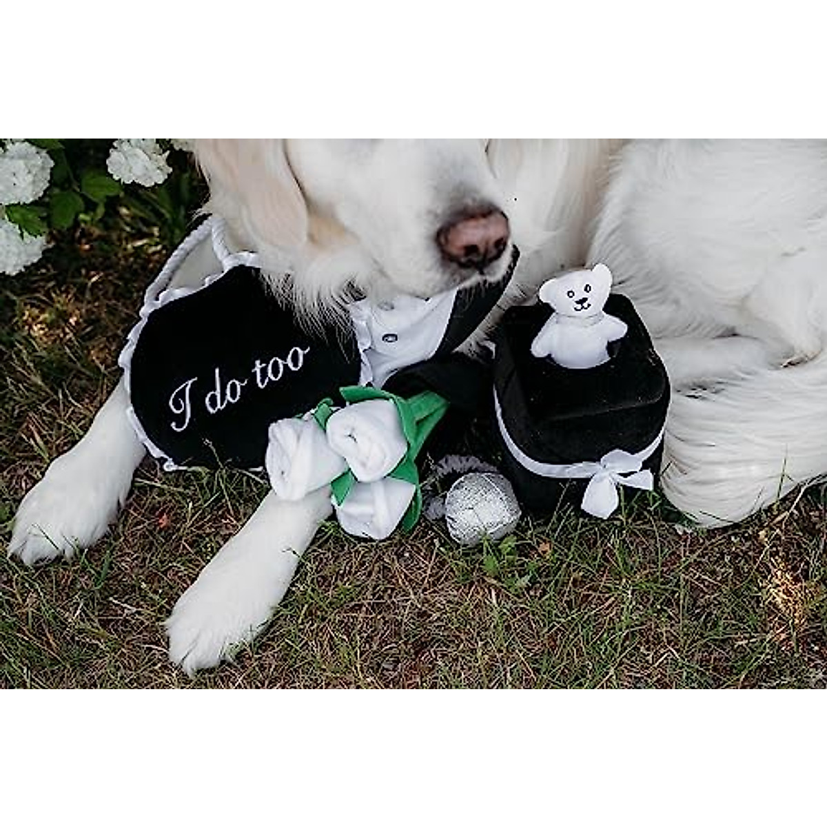 ZippyPaws Wedding Dog Toys - Wedding Ring Box Burrow, Gifts for Dog Couples, Fun Dog Engagement Toys for Photos, Rehearsals, After-Parties, and Wedding Gifts