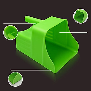 Plastic Enclosed Feed Scoop Heavy Duty Durable Stackable Feeding Scoop Large Capacity Farm Supplies For Sorting Seed Plastic Utility Scoop