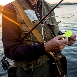 50 Pcs Plastic Fishing Hook Box Tackle Box Clamshell Fluorescent Yellow Squid Lure Hook Box Cover Case Fishing Accessory(Small)