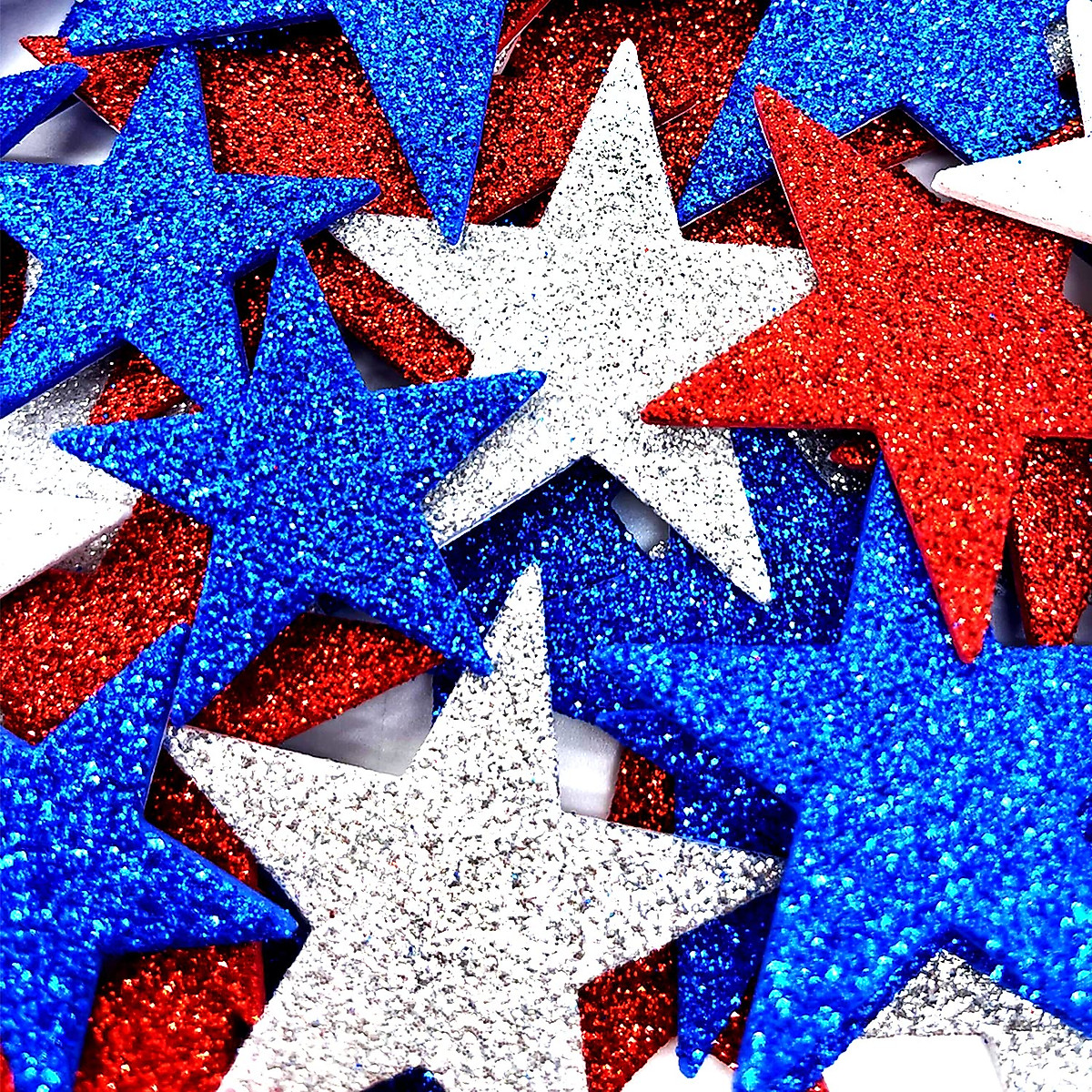 TKEJZu 200 Pcs Patriotic Foam Stickers Glitter Star Stickers Self-Adhesive Star Shaped Wall Stickers for 4th of July Decor Kid's Arts Craft Supplies Greeting Cards Homemade Crafts Red Blue Silver