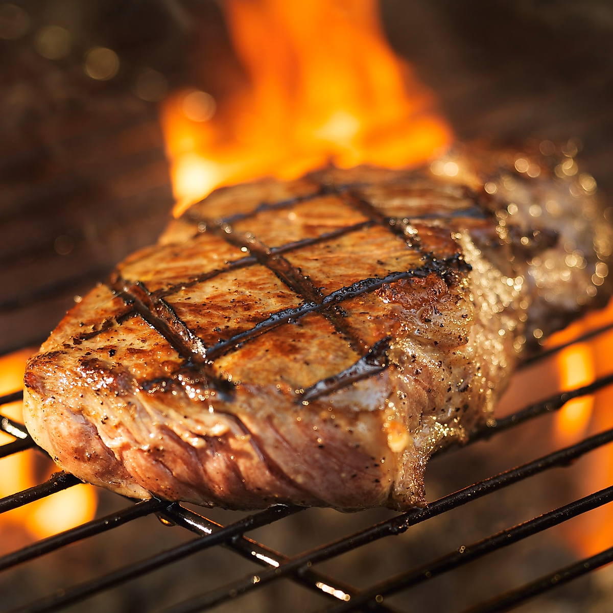 The Spice Lab BBQ Barbecue Spices and Seasonings Set - Ultimate Grilling Accessories Set - Gift Kit for Barbecues, Grilling, and Smoking - Great Gift for Men or Gift for Dad Made in the USA