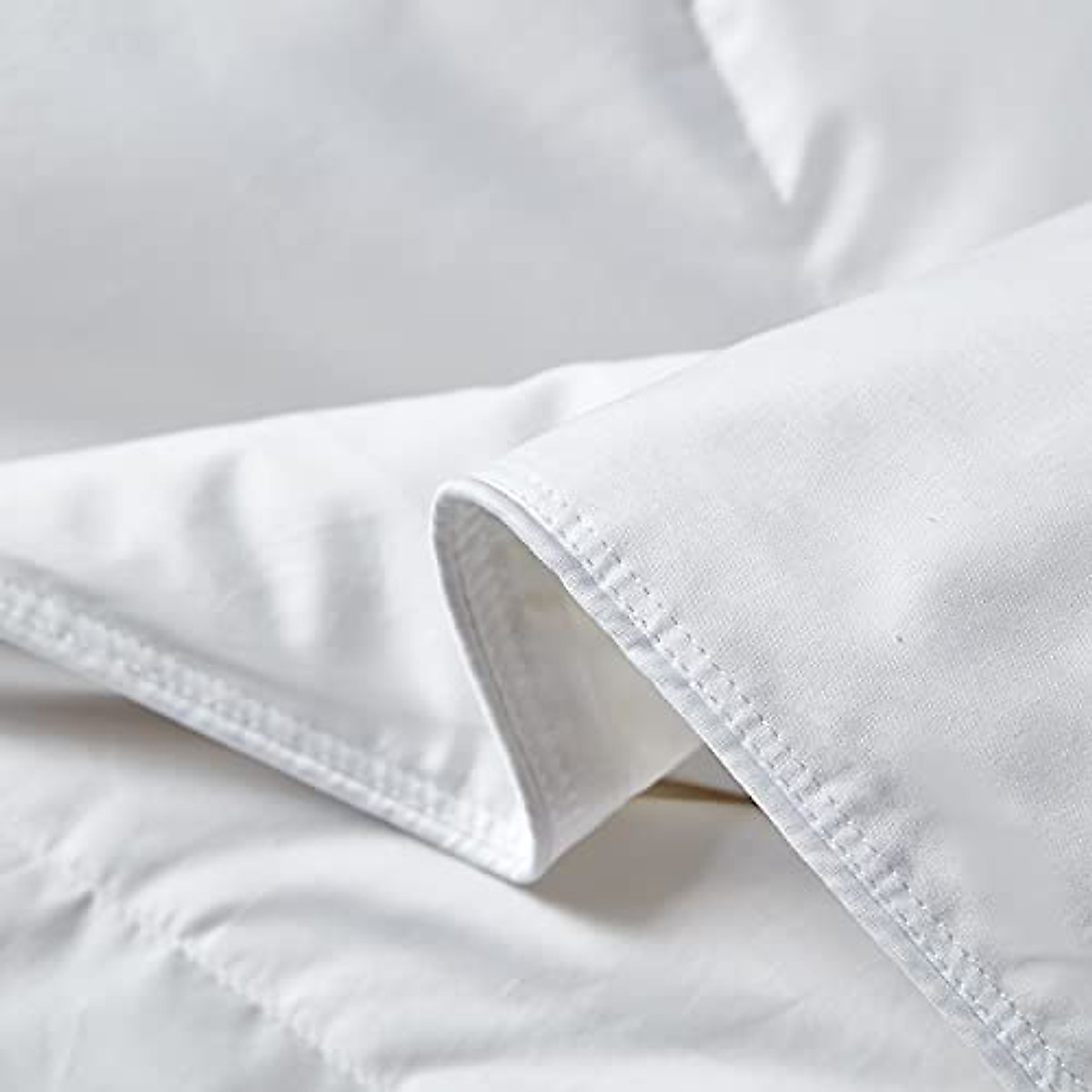 Beautyrest Tencel/Cotton Blend White Down Comforter Twin Size - Light Warmth 650 Fill Power Down Duvet Insert Made in USA