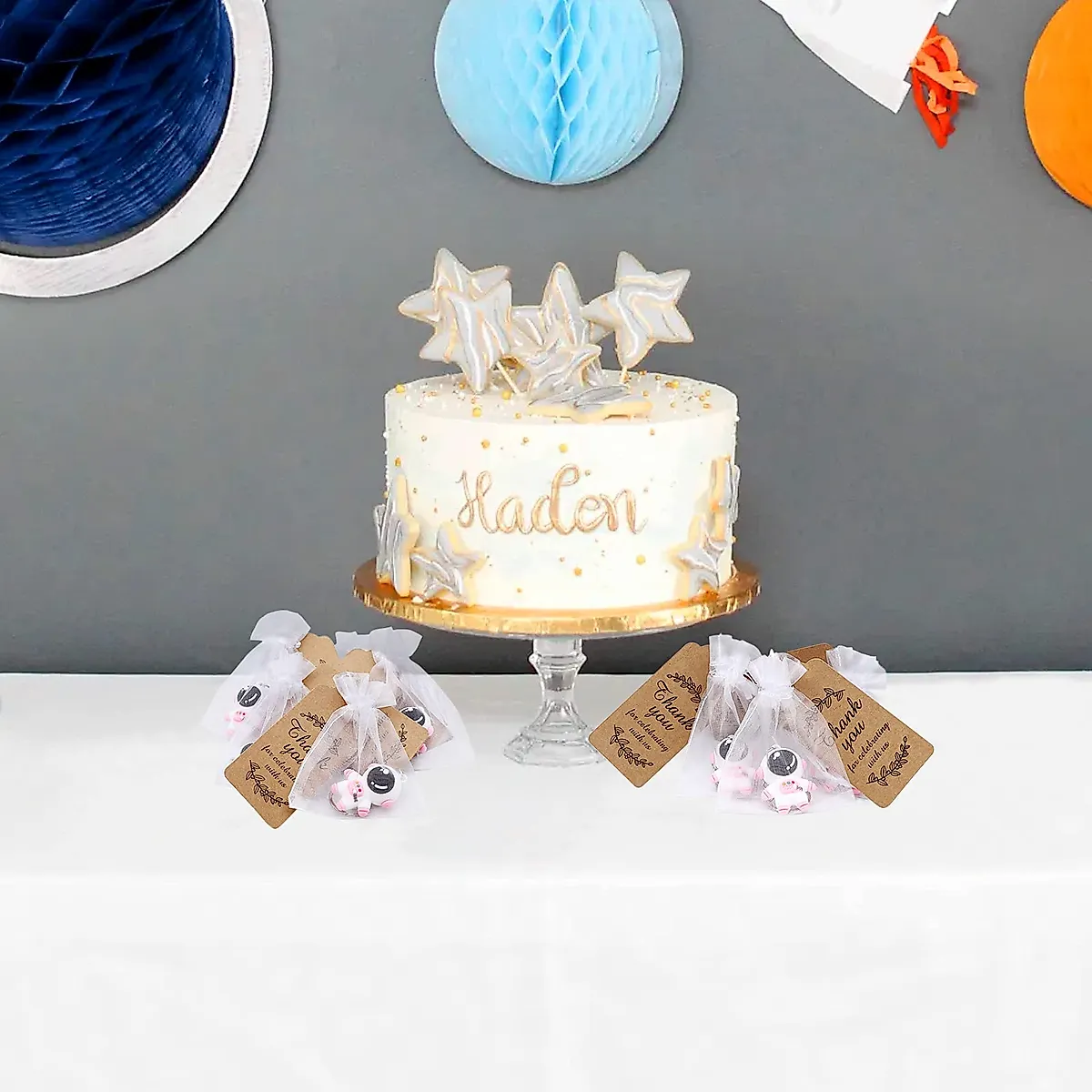 sunny seat Pink 3D Astronaut Outer Space Keychain Birthday Party Favors 24 Sets Cute Astronaut Goodie Gifts with Thank You Kraft Tags And White Gift Bags For Kid Birthday Party Supplies Give Away