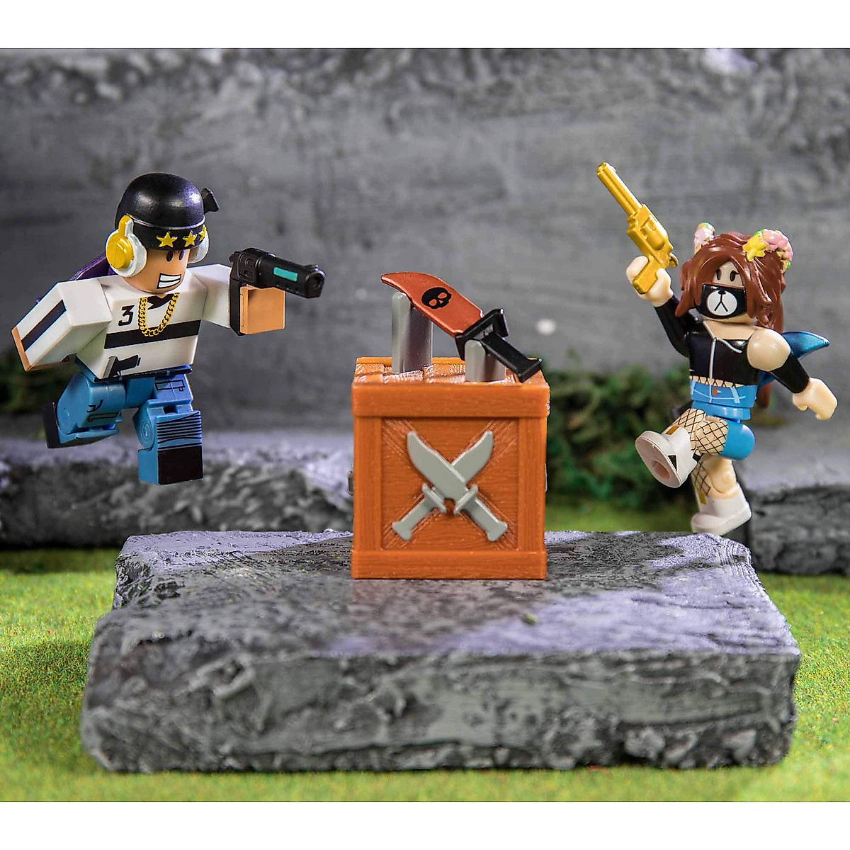 Roblox Action Collection - Murder Mystery 2 Game Pack [Includes Exclusive Virtual Item]