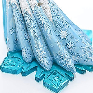 Penn-PLAX Disney’s Frozen Officially Licensed Aquarium Ornament – Elsa – Medium Size