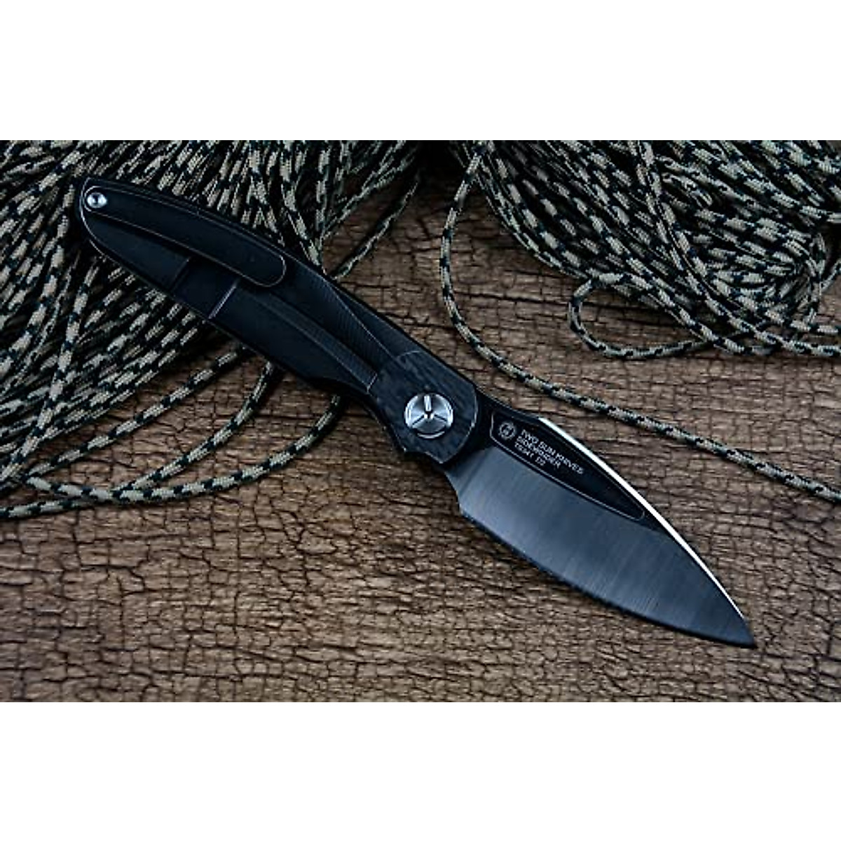 twosun TWOSUN Sidewinder Gift Pocket Knife D2 Satin Blade Blacken Titanium Handle TS341