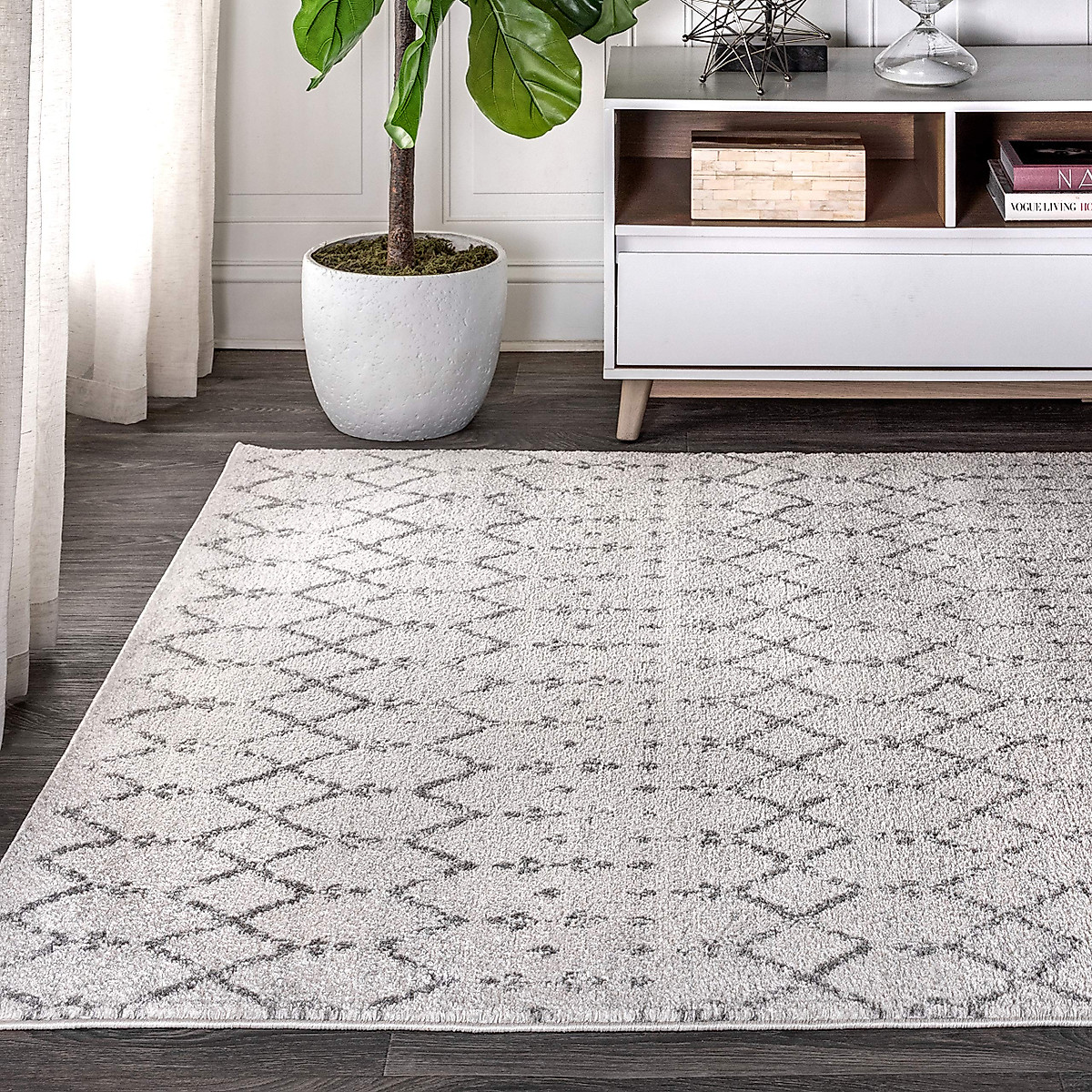 JONATHAN Y MOH101B-9 Moroccan HYPE Boho Vintage Diamond Indoor Area-Rug Bohemian Easy-Cleaning Bedroom Kitchen Living Room Non Shedding, 9 X 12, Cream/Gray