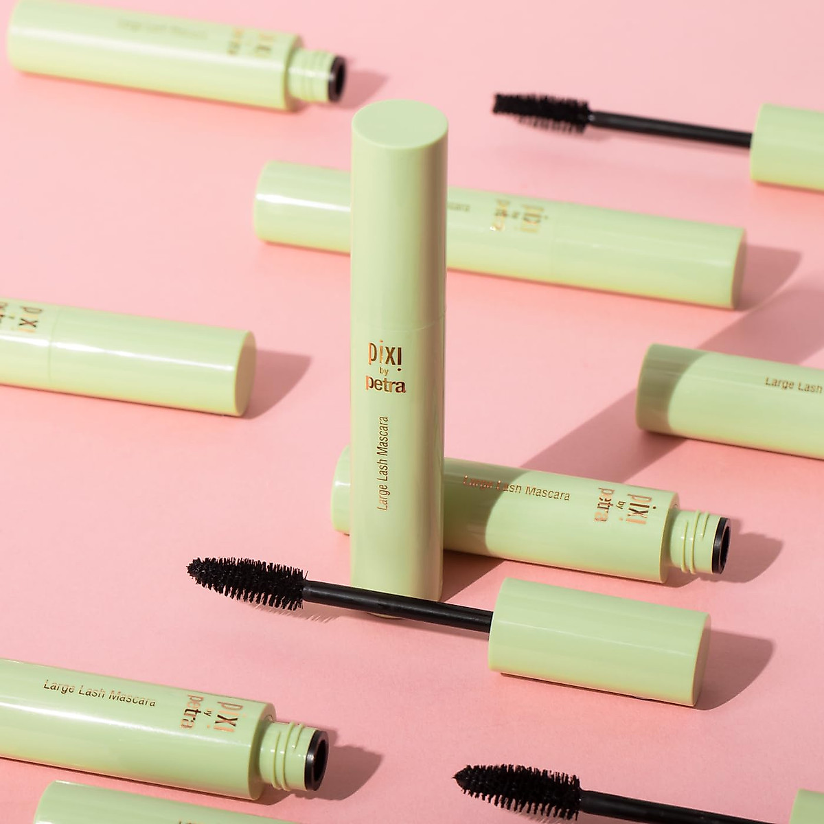 Pixi Beauty Large Lash Mascara - Bold Black 12ml | Intensely Volumizing Mascara | Buildable Formula | Lengthen and Plump Lashes | 0.4 Fl Oz