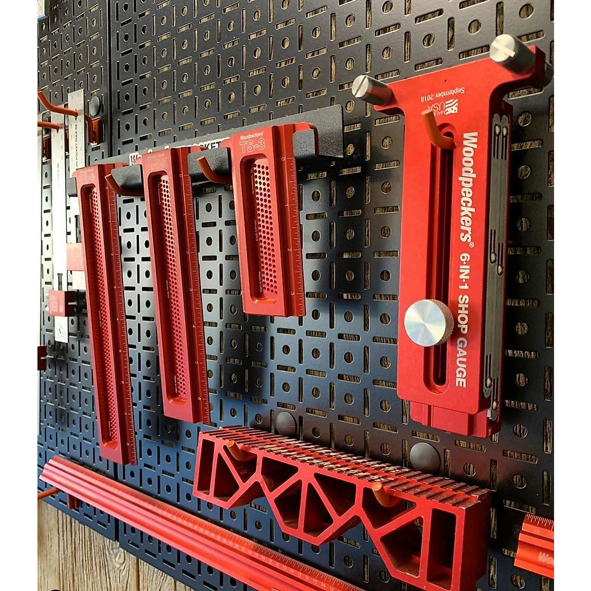 OmniWall 18 Gauge Galvanneal Metal Pegboard 16'' x 32'' OmniPanel (Includes Cleats) for Tools, Black (Black)