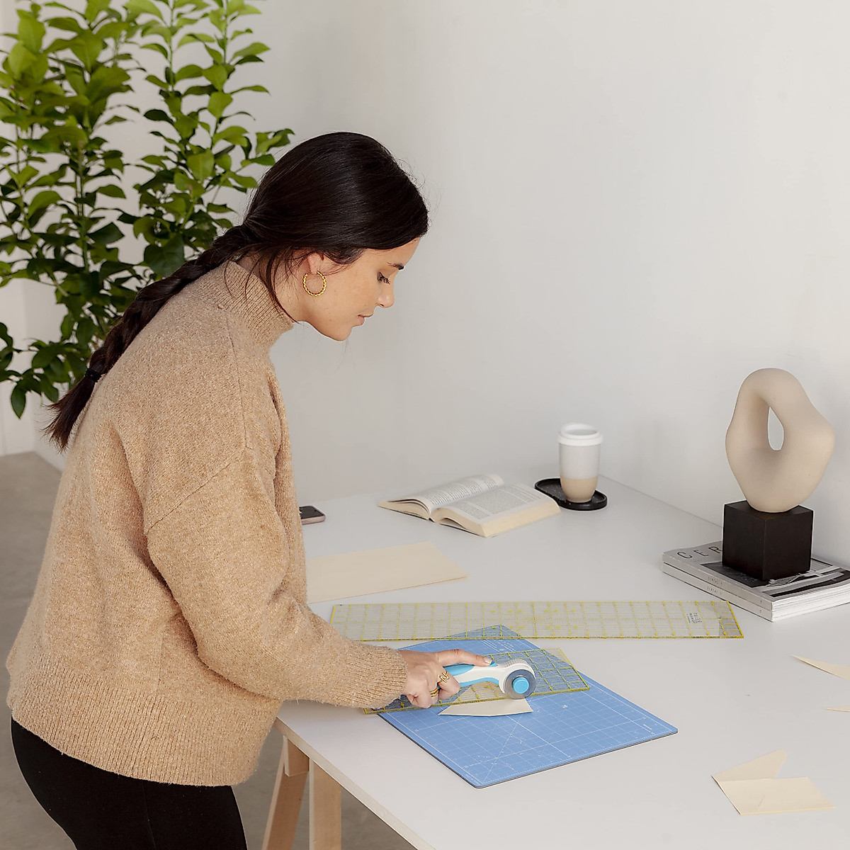 Elan Cutting Mat A3 Blue, 5-Ply Craft Mat, Self Healing Cutting Mat 18x12, Craft Cutting Board, Art Mat, Imperial Sewing Mat, Quilting Mat, Hobby Mat, for Sewing, Quilting, Quilting supplies