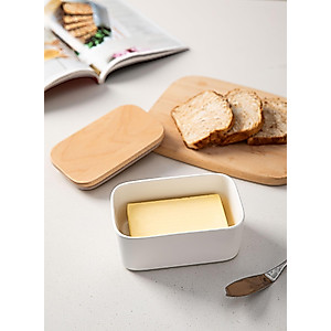 Sweese 303.101 Large Butter Dish - Airtight Butter Keeper Holds Up to 2 Sticks of Butter - Porcelain Container with Beech Wooden Lid, White