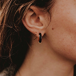 Lourny Small Hoop Earrings for Women, 18K Gold Plated Hypoallergenic Cute Enamel Huggie Earring Gifts for Women (Black)