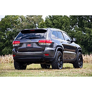 Rough Country 2.5 Lift Kit w/N3 Struts for 16-22 Jeep Grand Cherokee WK2-91430