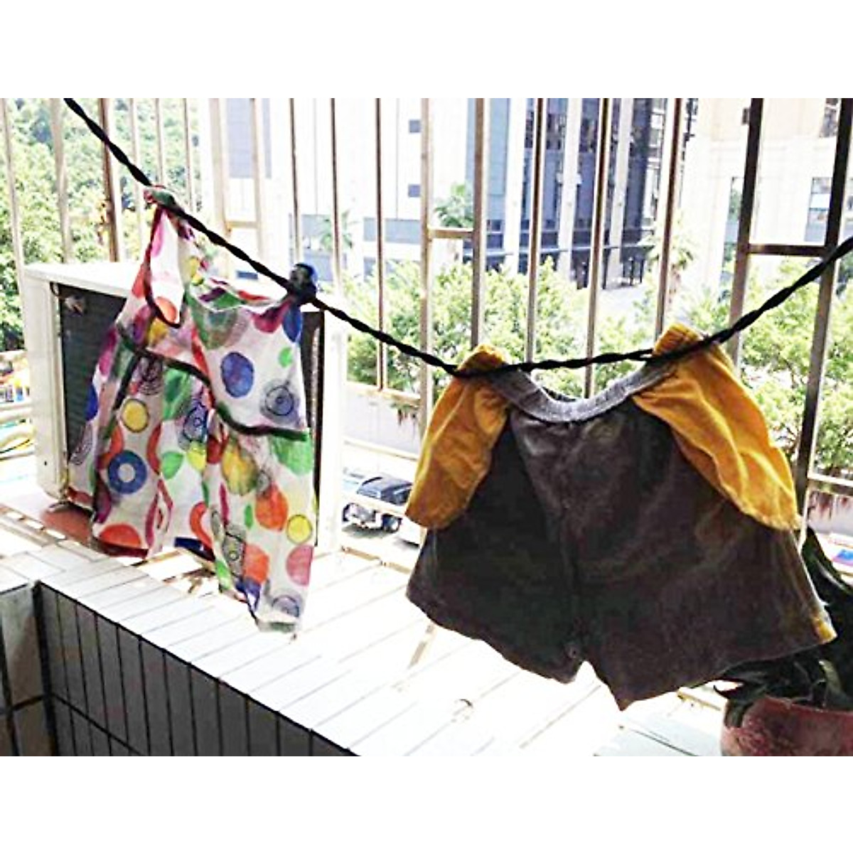 Travel Clothesline Multifunctional Elastic Cord Compact Bungee Clothesline Travel Bungee Clothesline Travel Laundry Clothesline Kit with Two Twist Ties for Campers Boaters Hikers Travelers