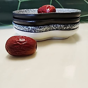 NJLJOM 2 Pack Ceramic Spoon Rest For Stove Top, Heat-Resistant Utensil Rest for Kitchen Counter, Coffee Spoon Rest, Dessert Plates，Small Serving Plates, Kitchen Accessories (Light Color)