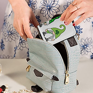 St Patrick Day Gnomes with Green Shamrock Clovers Leaves on WhiteGrey Credit Card Coin wallet, RFID Blocking Compact Women Leather Card Holder, Key Change Organizer, Zipper Purse Clutch Pouch