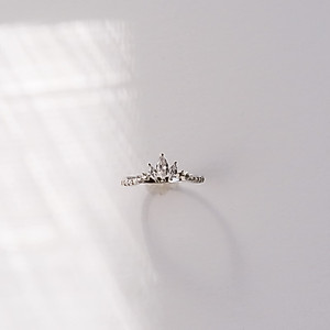 Rhodium Plated Sterling Silver Tiara & Crown Dainty Curved Wedding Band Ring Marquise Cut 3-Stone V Arched Promise Ring Size 7