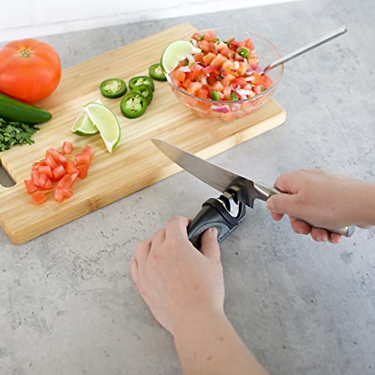 ChefsChoice 476 Compact Manual Knife Sharpener, 2-Stage, Black