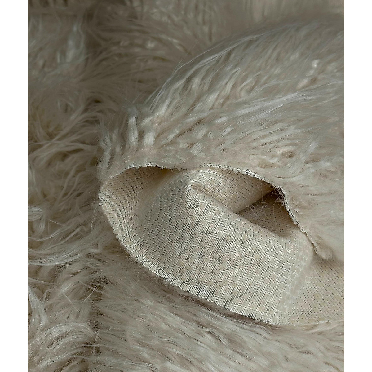 Fabric Empire 2.3oz Faux Curly Yak Fur Fabric 3.5" Long Pile Japanese Yarn / 58" Wide/Sold by The Continuous Yard (Latte Cream)