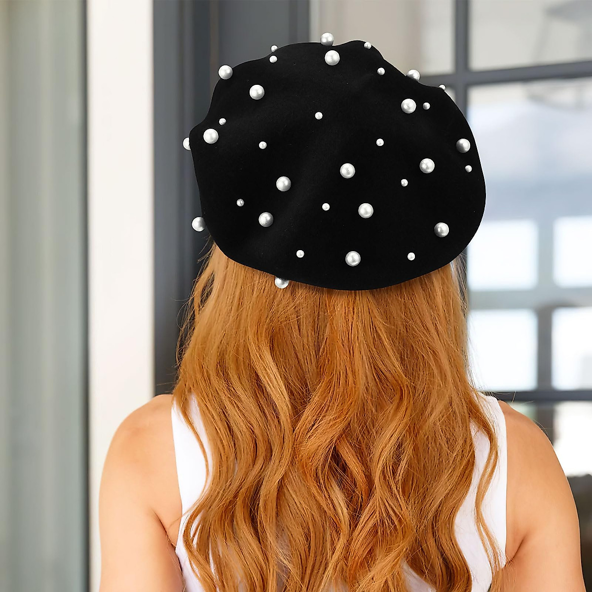 Pearl Autumn Winter Cashmere Beret Starry Beaded Pearl Rivet Wool Beret (Black)