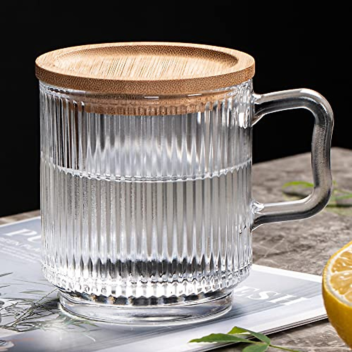 Leadiy Transparent Glass Coffee Mug with Lid, Clear Glass Coffee Cups, Classical Vertical Stripes Coffee Mugs for Latte Juice Tea 12.5 Ounces