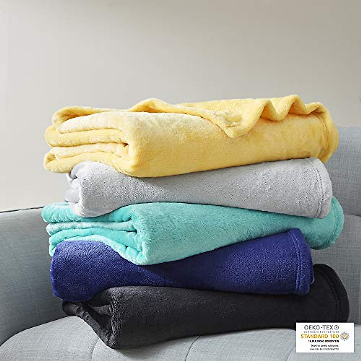 Intelligent Design Microlight Plush Luxury Oversized Throw Aqua 60x70 Premium Soft Cozy Microlight Plush For Bed, Couch or Sofa