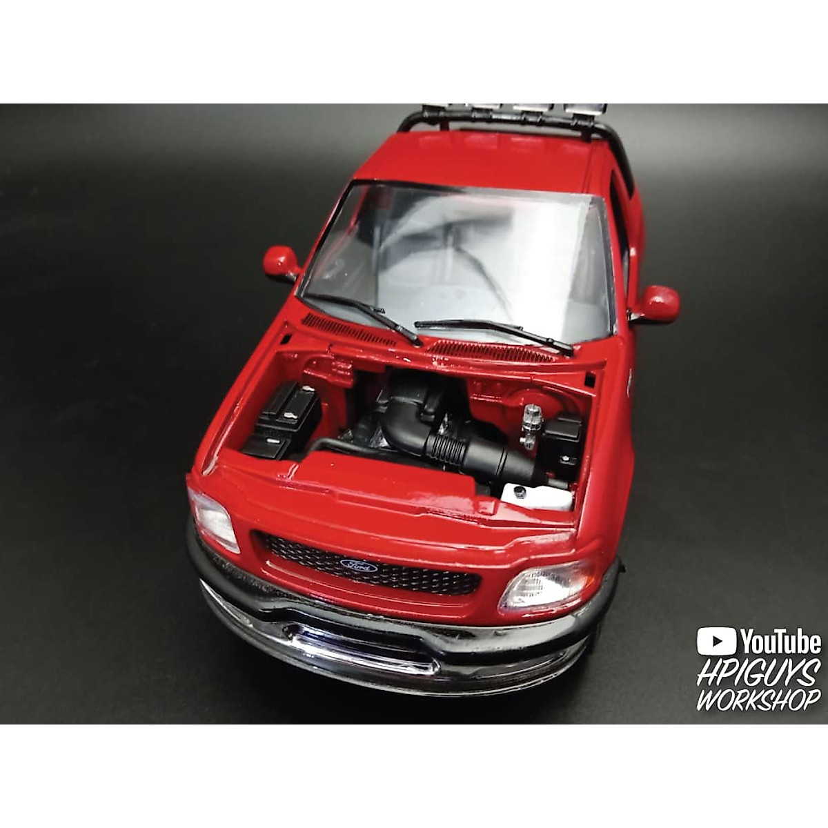 AMT 1997 Ford F-150 4x4 Pickup 1:25 Scale Model Kit