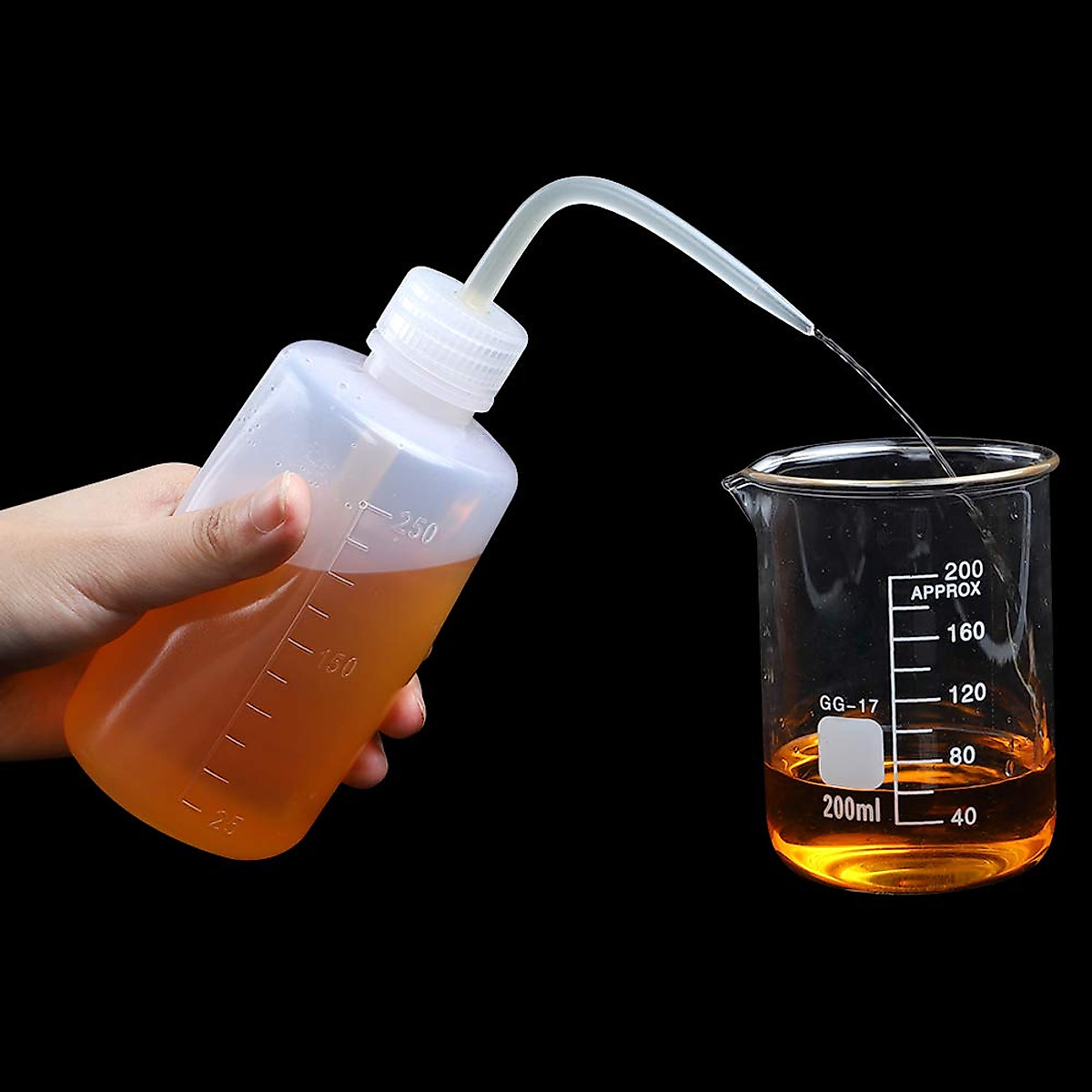 SUPERLELE Wash Bottle, 6pcs 250ml Plastic Tattoo Squirt Bottles, LDPE, Safety for Cleaning Water Tools with Scale Labels(8oz)