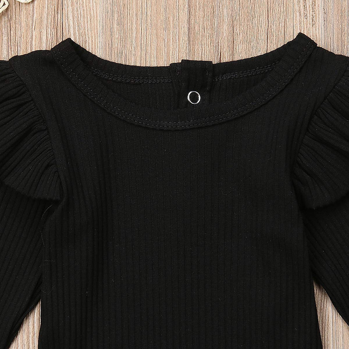 XARAZA Unisex Baby Boy Girl Long Sleeve Ruffle Romper Bodysuit Jumpsuit Tops Sweatshirt Winter Fall Spring Clothes (0-3 Months, Black)