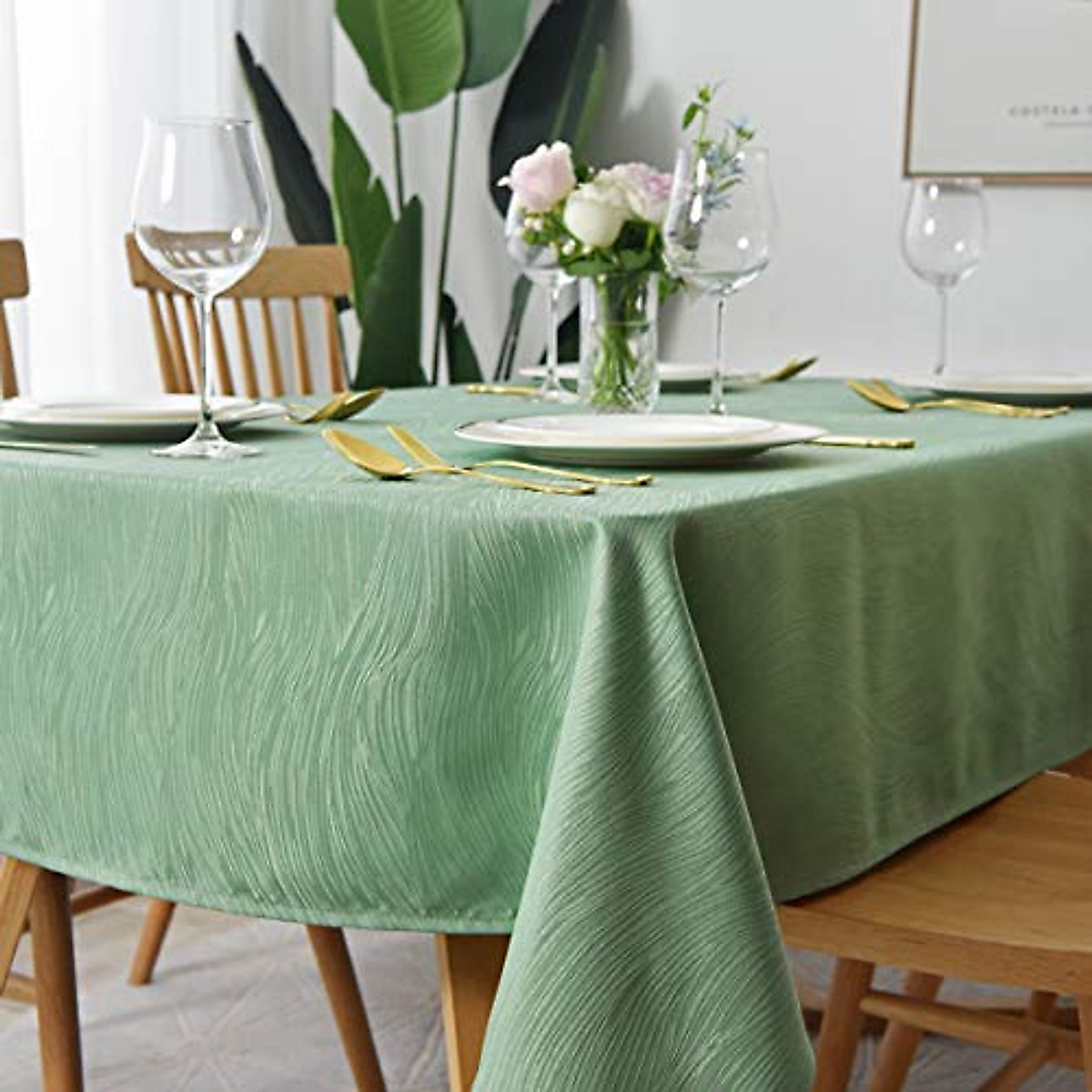 maxmill Jacquard Table Cloth Swirl Pattern Spillproof Wrinkle Resistant Oil Proof Heavy Weight Soft Tablecloth for Kitchen Dinning Tabletop Outdoor Picnic Rectangle 52 x 70 Inch Sage Green