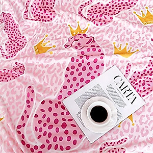 Pink Preppy Leopard Throw Blanket Cute Preppy Stuff Flannel Pink Print Soft Plush Leopard Crown Blanket Cozy Blanket Preppy Bedding Stuff Preppy Room Decor for Bed Dormitory Living Sofa, 55 x 38 in