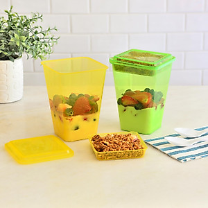 Youngever 7 Sets Plastic Parfait Cups, Reusable Plastic Dessert Cups with Lids and Inserts, Reusable Plastic Yogurt Cups with Inserts, Spill and Leak Proof (Large 12 Ounce)