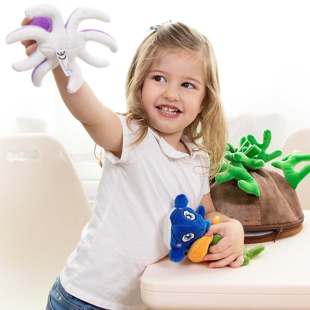 Prextex 5-pc Stuffed Sea Animal & Toy Storage | Soft Plush Sea Creatures Toys for Kids | Small/Mini Stuffed Animals in Bulk | Cute Toy Ocean Decor, Ocean Animals | Birthday Gift Bag, Party Favor/Decor