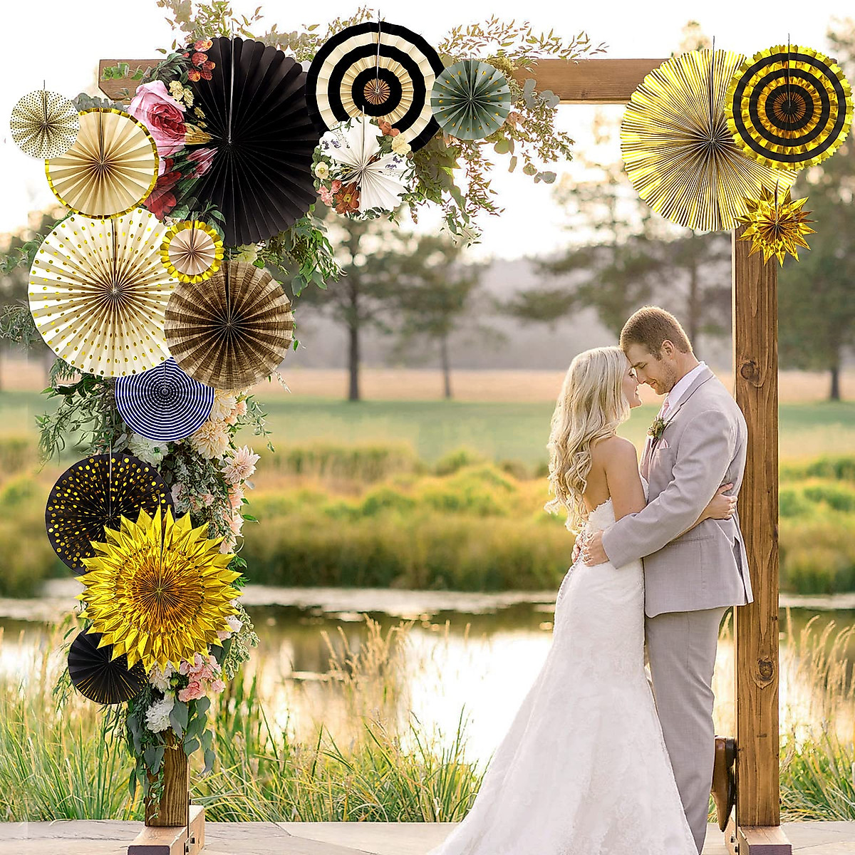 ADLKGG Party Hanging Paper Fans Set, Black Gold Round Pattern Paper Garlands Decoration for Birthday Wedding Bridal shower Graduation Events Accessories, Set of 16