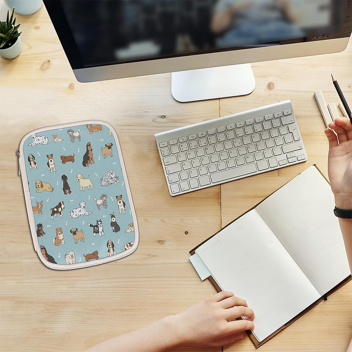 Cute Animal Dog Bone Pencil Bag Pencil Case Stationery Holder Zipper Pen Porch Makeup Bag Cosmetic Bag for Kid Girl Women