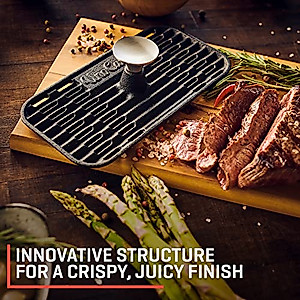 Uno Casa Cast Iron Grill Press - Pre-Seasoned XL Hamburger Press with Stainless Steel Knob, 9x4.5 Inch cast Iron Burger Press for Griddle - Bacon Press for Griddle - Vented Design Griddle Press