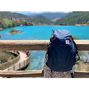 4Monster Hiking Daypack,28L Water Resistant Lightweight Packable Backpack for Travel Camping Outdoor