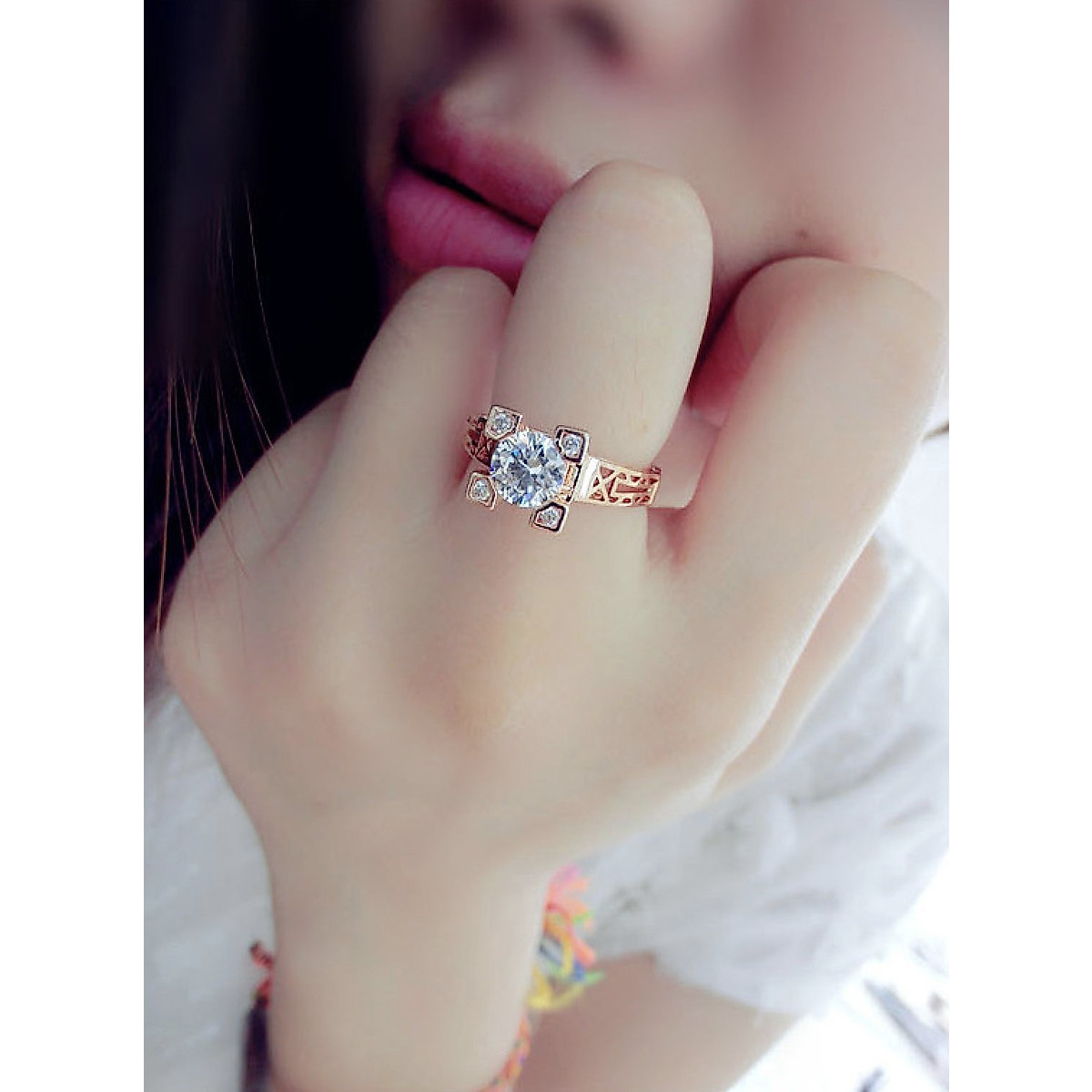 Gold Plated Solitaire Style Eiffel Tower Ring with AAA Round Cubic Zircon Crystal Wedding Engagement Ring Fashion Jewelry for Women (7.5)