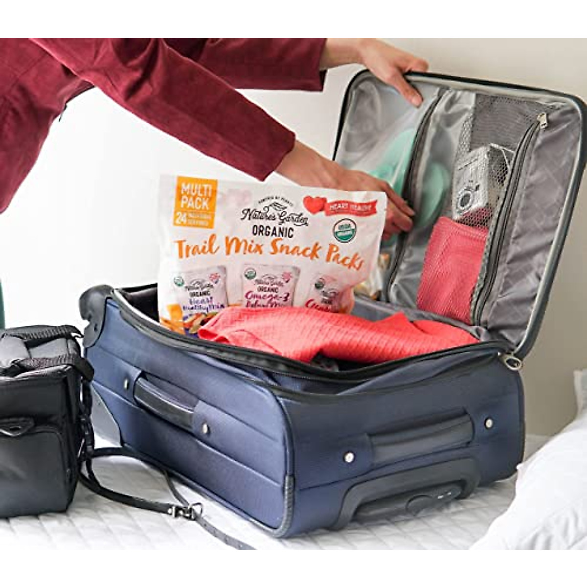 Nature's Garden Organic Trail Mix Snack Packs, Multi Pack 1.2 oz - Pack of 24 (Total 28.8 oz)