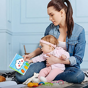 GFPGYQ Black and White High Contrast Baby Soft Books, Newborn Tummy Time Crib Toys for 0 3 6 to 12 Months, Stimulation Brain Development Color Crinkle Cloth Book