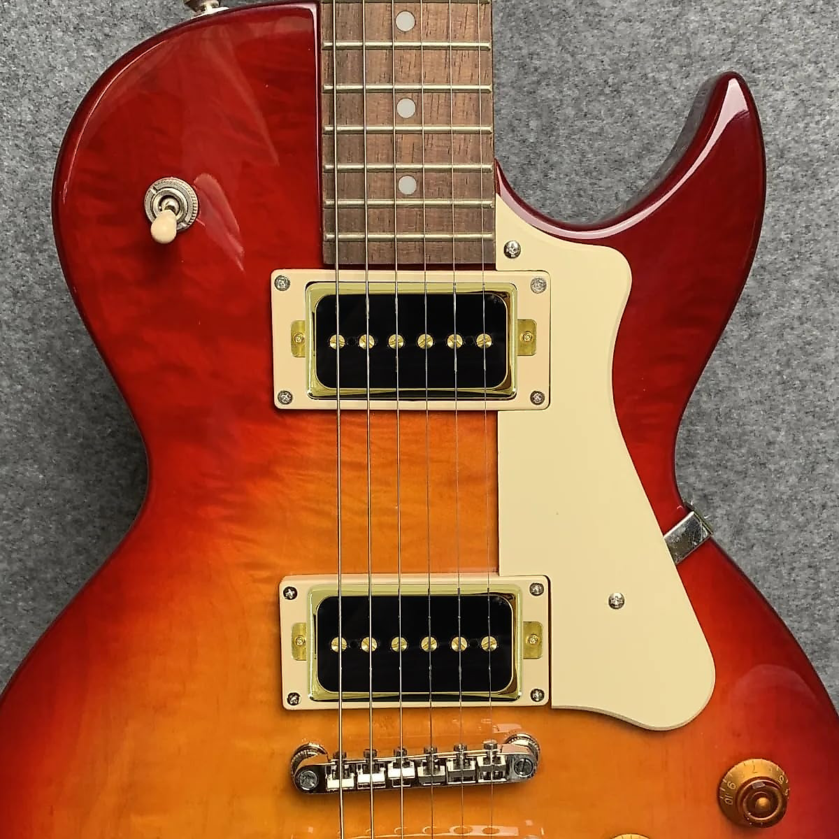 Ogdni P90 Pickup Set,Alnico V Single Coil Bridge & Neck Pickups for Les Paul P90 Style Humbucker Size Electric Guitar (Gold)